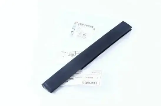 MOLDURA DE TECHO LADO IZQUIERDO TRACKER